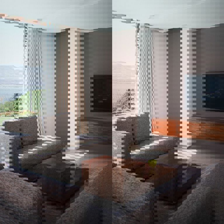 Home Theater Setup Guide - Dolby