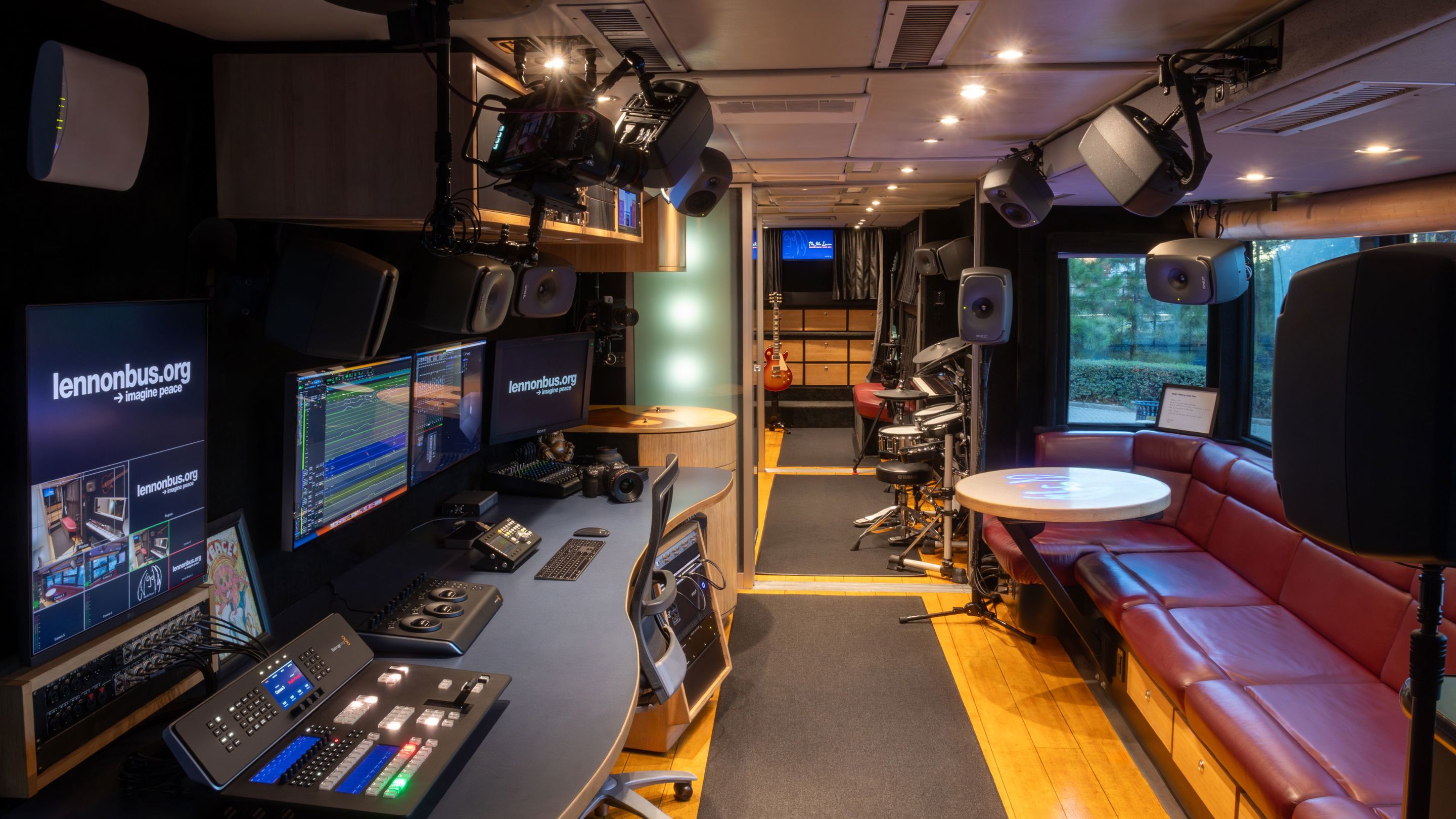 Lennon Bus Partnership - Dolby